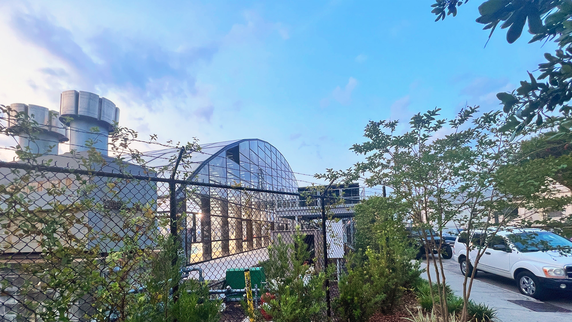 MLK Jr. Pool, Charleston, SC - 122' x 187' - DynaDome.com